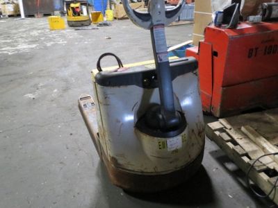 Jigger Lift, Chariot Élévateur Électrique 4000 Lbr | Recyclage Industriel
